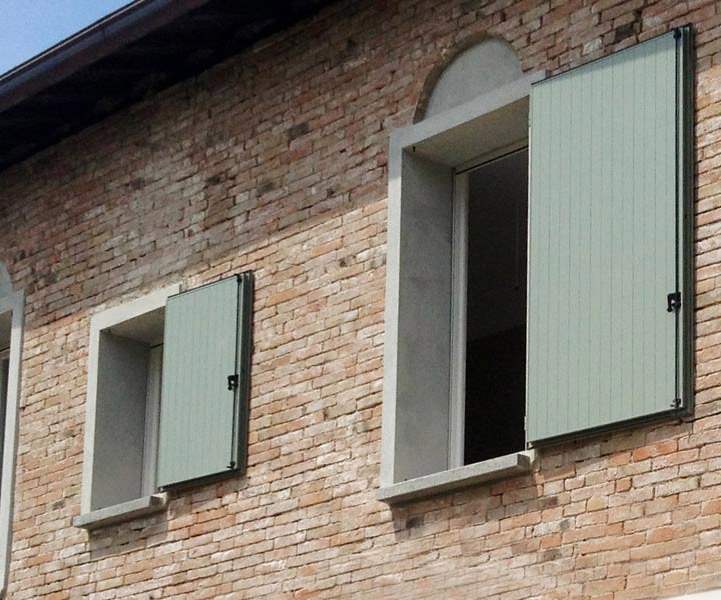 scuri e persiane – PRIVATI